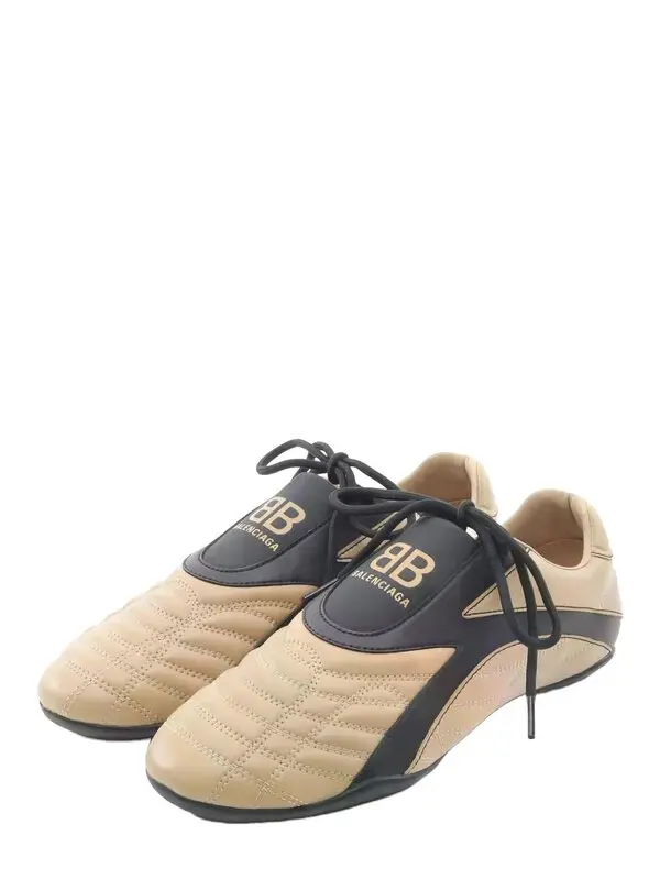 Balenciaga Zen Quilted Sneakers - Neutrals