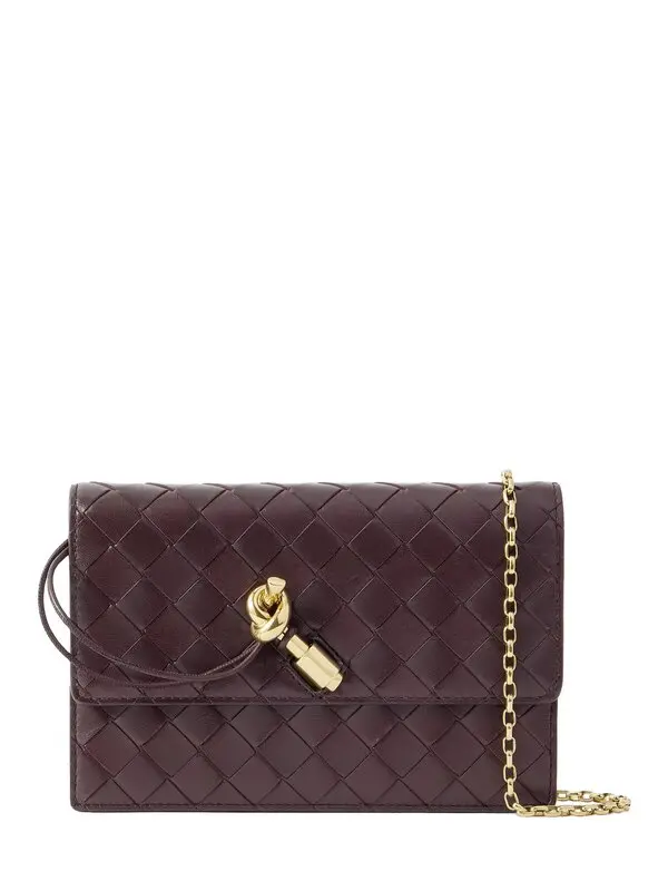 Bottega Veneta Intrecciato Leather Pouch With Knotted Hardware - Burgundy