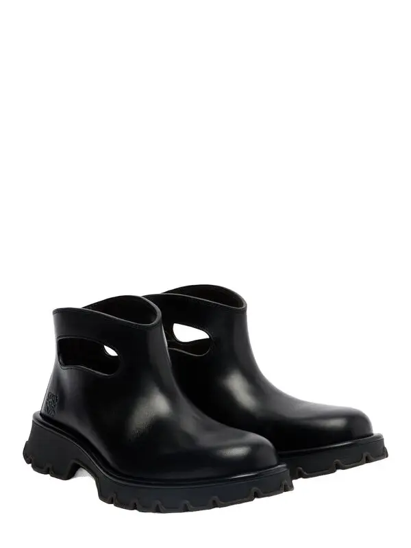 Loewe Bobby Leather Ankle Boots - Black