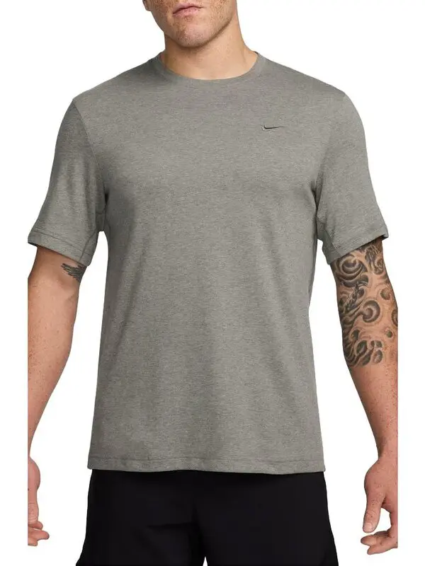 Nike Primary Training Dri-fit Short Sleeve T-shirt - 320 Ltarmy/ltarmy