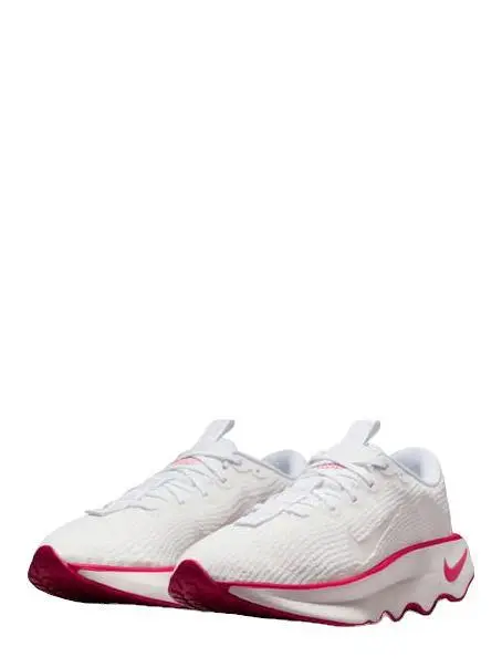 Nike Motiva Walking Shoe - White/rush Pink