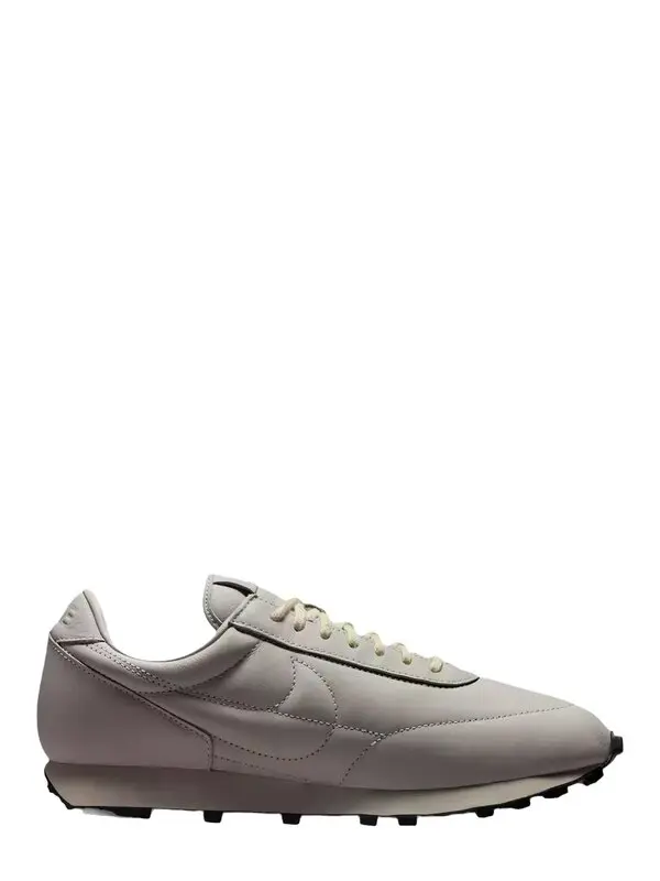 Nike Daybreak Lace-up Sneakers - Neutrals