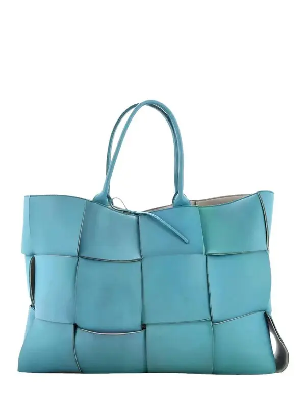 Bottega Veneta Arco Maxi Intrecciato Leather Large Tote - Blue