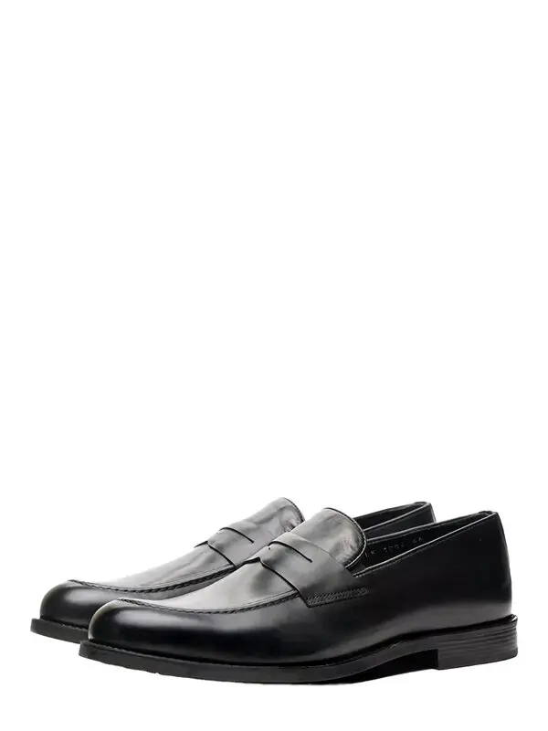 POCHE PARIS Maurice Loafers - Black