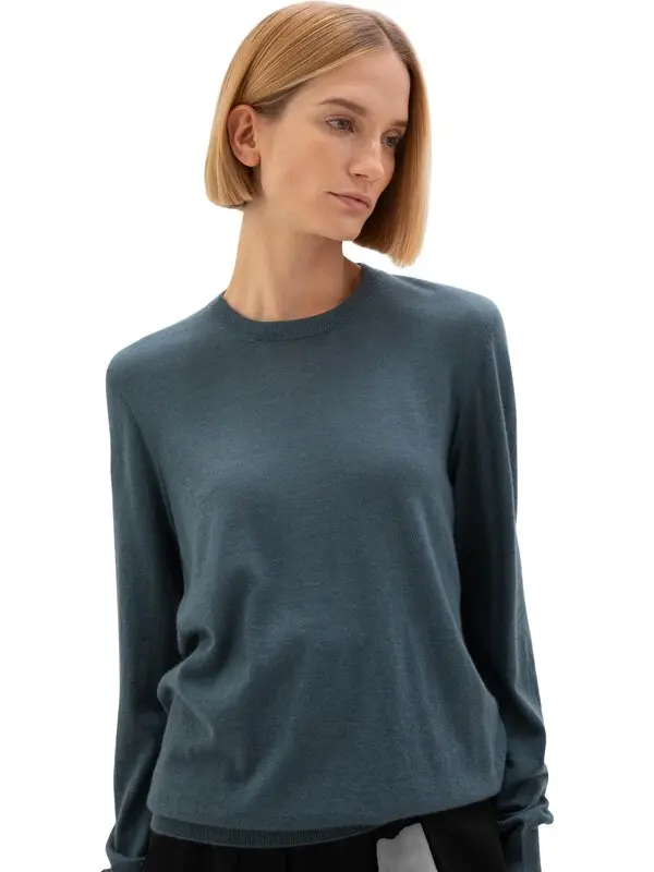 Johnstons Of Elgin Superfine Cashmere Round Neck Jumper - Blue