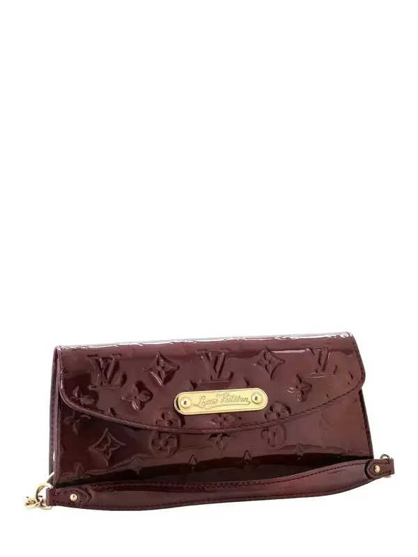 LOUIS VUITTON Sunset Boulevard Monogram Vernis Clutch - Red