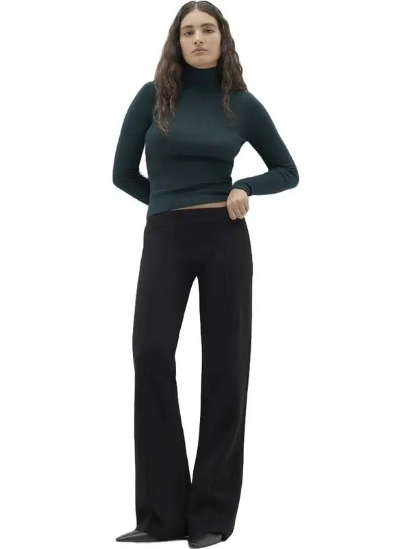 Naked Cashmere Fitted Cashmere Turtleneck - Ecru