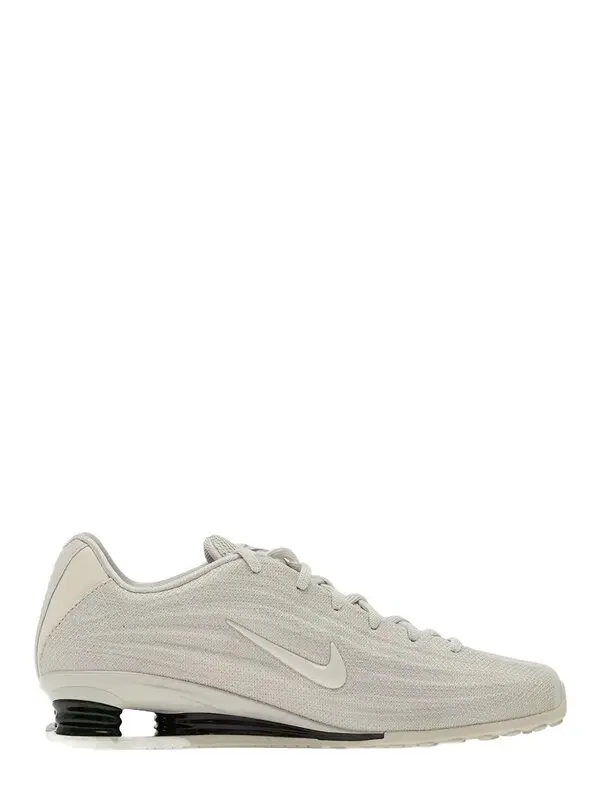 Nike Shox Trainers - Neutrals