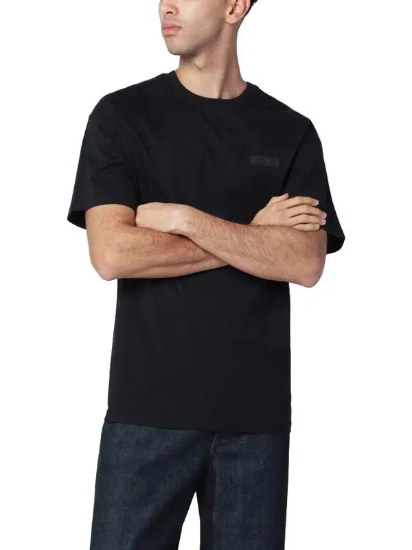 Givenchy Cotton T-shirt With Logo Patch - Black