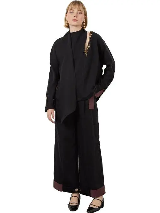 GIZIA Tie-neck Embroidered Long Sleeve Blouse - Black