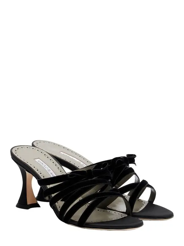Manolo Blahnik Clementel 70 Velvet Mules - Black