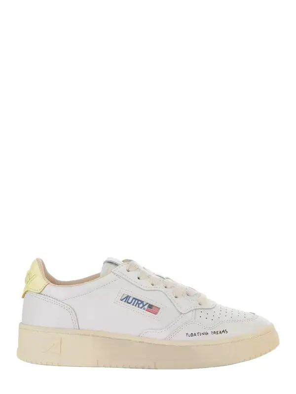 AUTRY Medalist Perforated Low Sneakers - White
