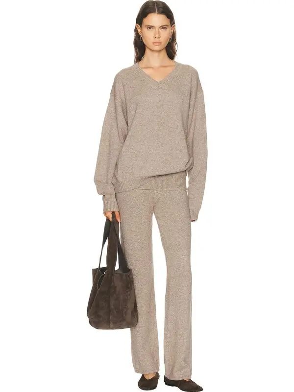 SKIMS Cashmere V Neck Pullover Sweater - Linen