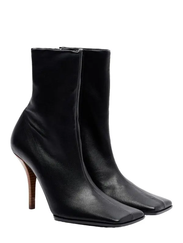 Alaïa Leather Ankle Boots - Black