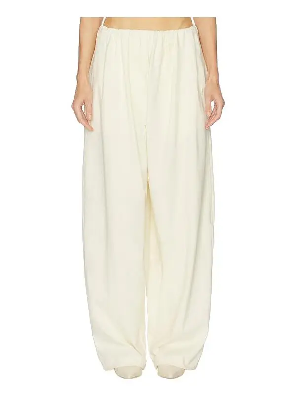 HELSA The Puff Pant In Ultra Premium Jersey - Ivory