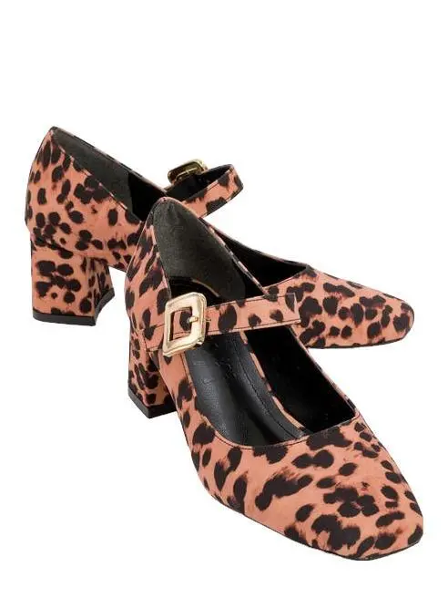 PROLOGUE SHOES Dolva Block Heel Mary Jane Pump - Leopard Pattern