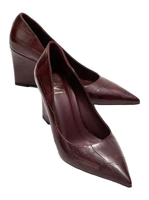 PROLOGUE SHOES Puera Pointed Toe Wedge Pump - Burgundy Printed