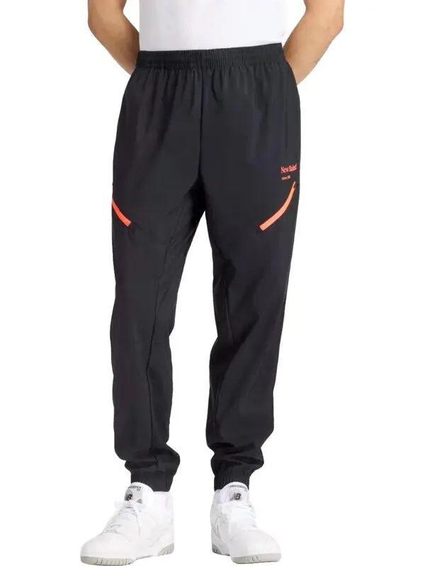 NEW BALANCE Logo-detail Joggers - Black
