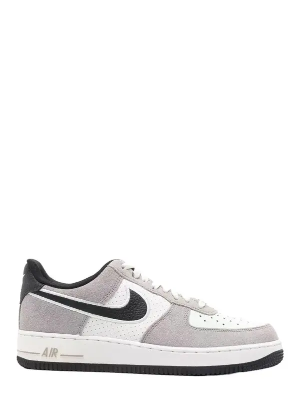 Nike Air Force 1 '07 Lv8 Panelled Sneakers - Grey