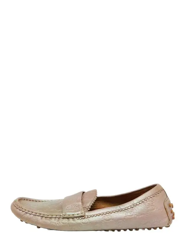 Gucci Embossed Leather Loafers - Pink