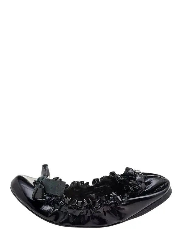Miu Miu Patent Leather Ballet Flats With Ruffle Detail - Black