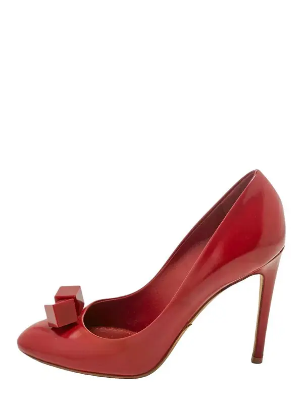 LOUIS VUITTON Dice Leather Pumps - Red
