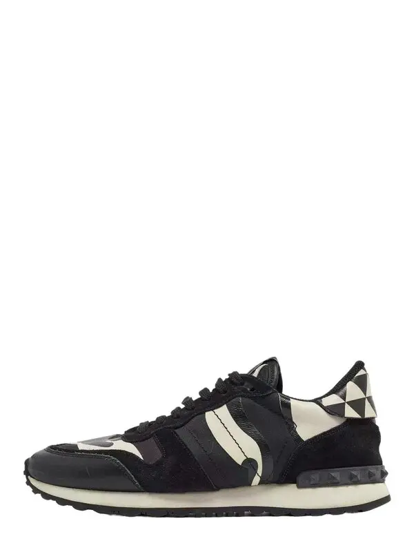 Valentino Garavani Camo-print Sneakers - Black