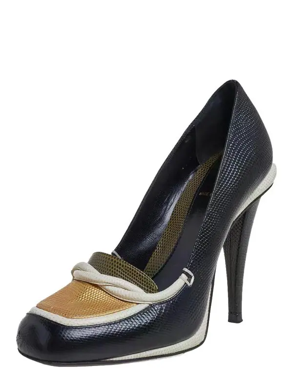 Fendi Lizard Embossed Leather Pumps - Black