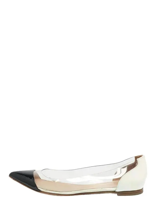 GIANVITO ROSSI Patent Leather Ballerina Flats - White
