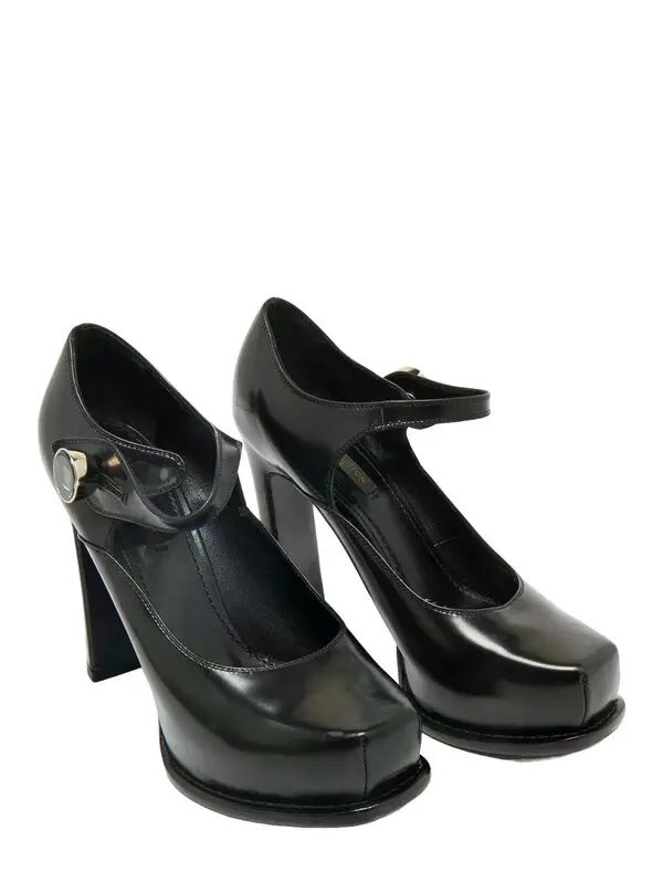LOUIS VUITTON Mary-jane Platform Pumps - Black