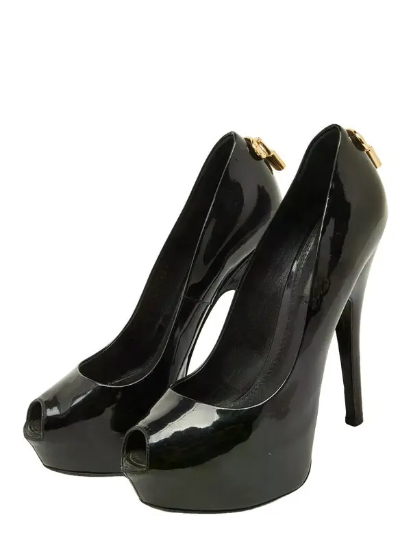 LOUIS VUITTON Padlock Detail Pumps - Black