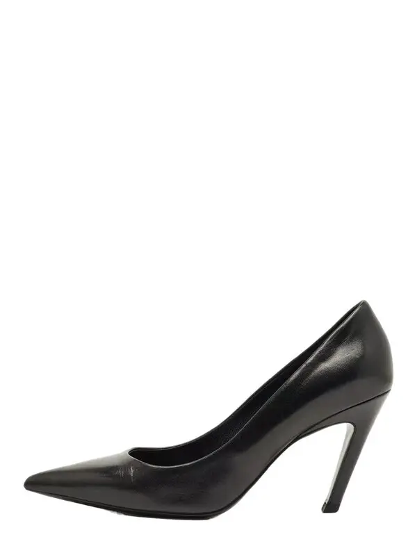 Balenciaga Pointed Leather Pumps - Black