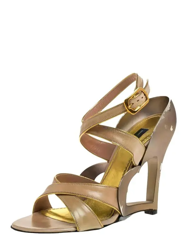 Marc Jacobs Heart Buckle Sandals - Brown