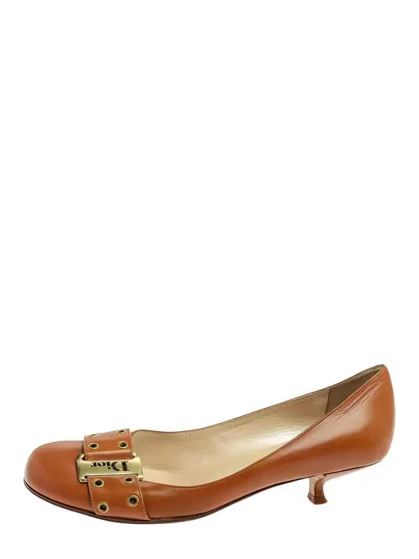 Dior Buckled Grommet Pumps - Brown