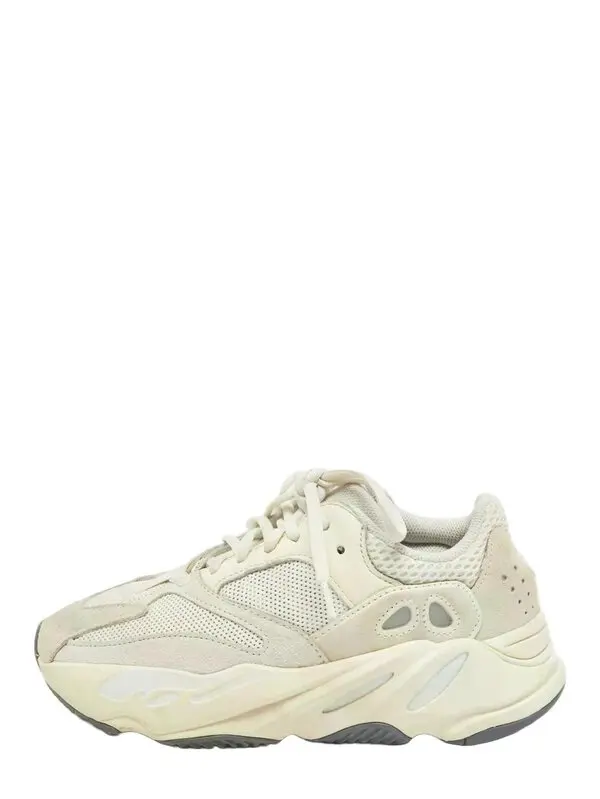 Yeezy Boost 700 Analog Sneakers - Neutrals