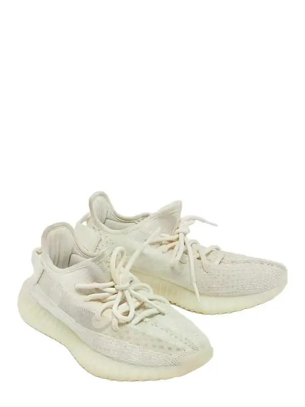 Yeezy Boost 350 V2 Sneakers - White