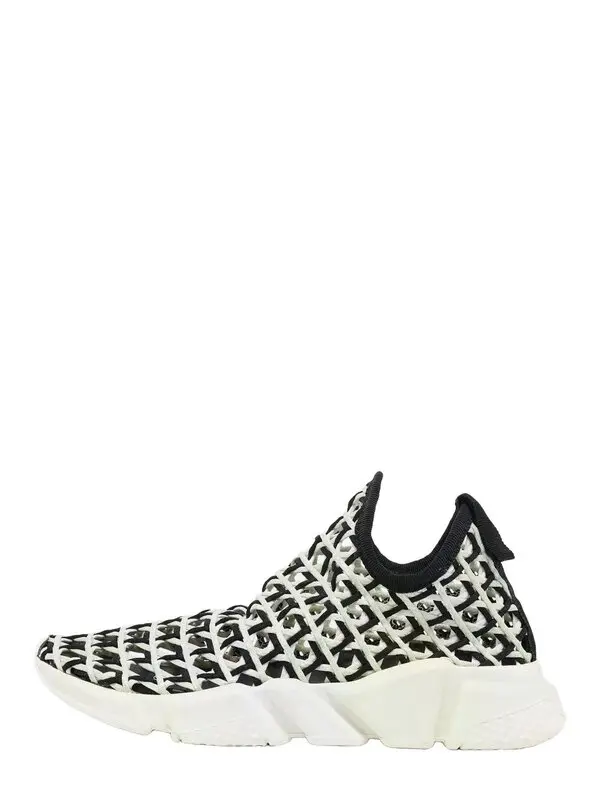 Balenciaga Interwoven Sneakers - Black