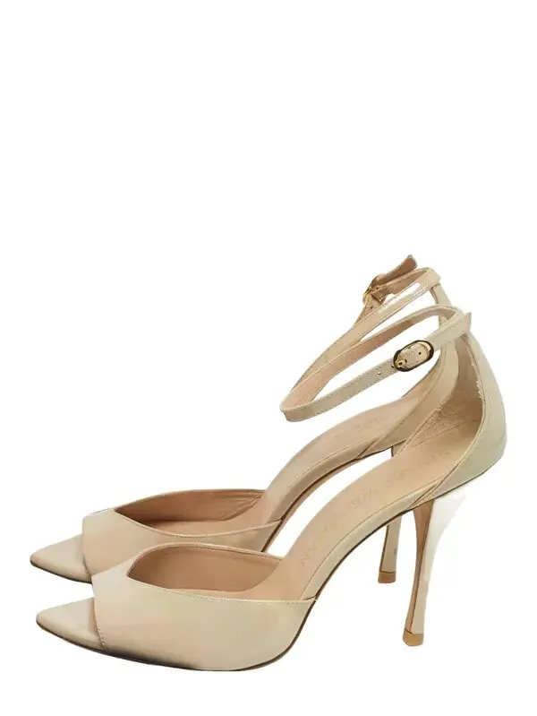 STUART WEITZMAN Nudistsong Patent-leather Pumps - Neutrals