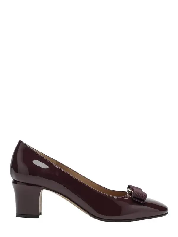 FERRAGAMO Vara Bow Pumps - Burgundy
