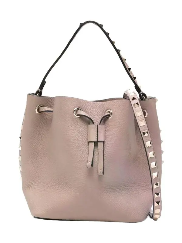 Valentino Garavani Rockstud Leather Bucket Bag - Neutrals