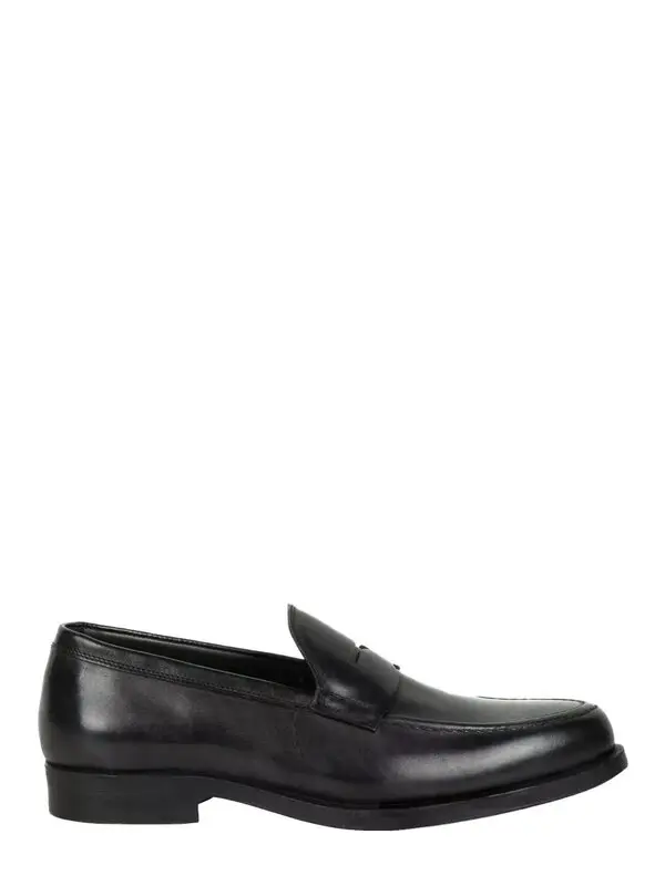 TRIVER FLIGHT Leather Loafers - Black
