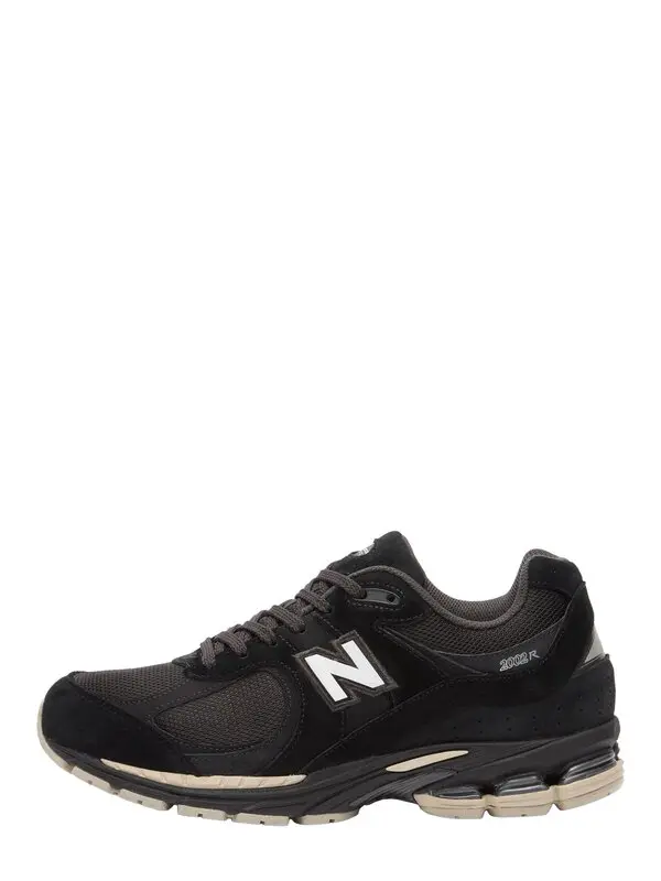 NEW BALANCE 2002r Sneakers - Black
