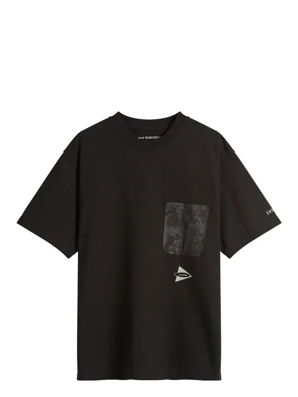 AND WANDER X Print Pocket T-shirt - Black
