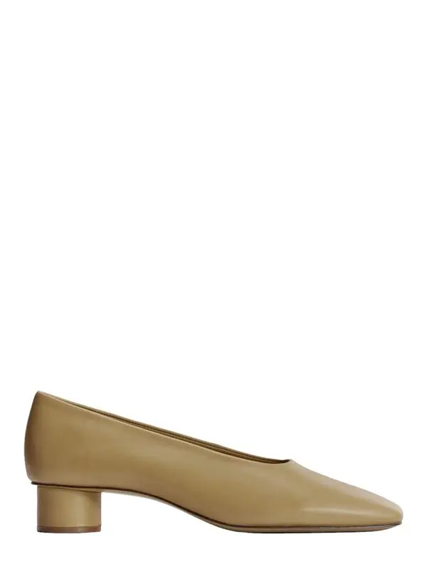 Everlane Gallery Pump - Light Taupe