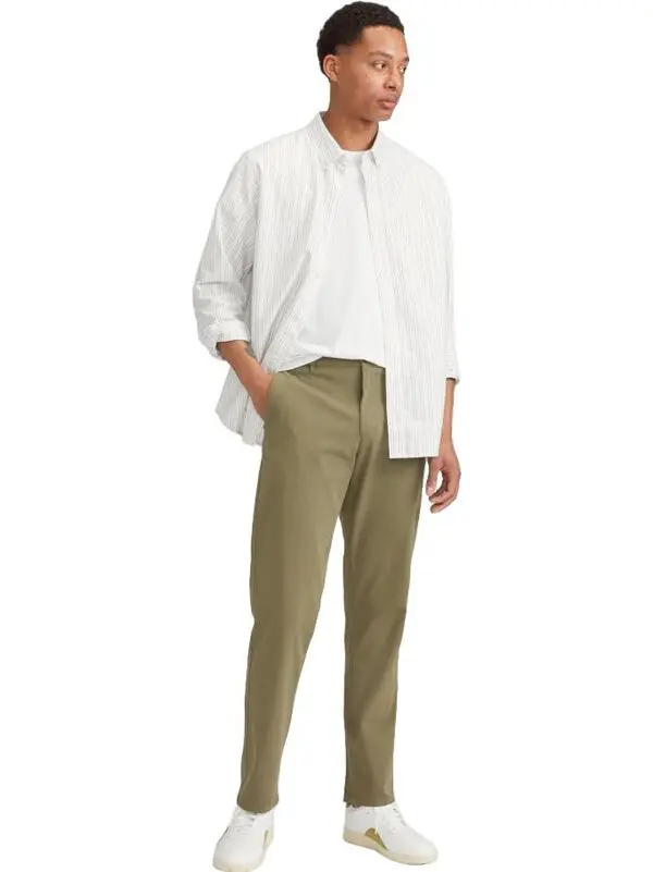Everlane Straight Fit Performance Chino Pant - Kalamata
