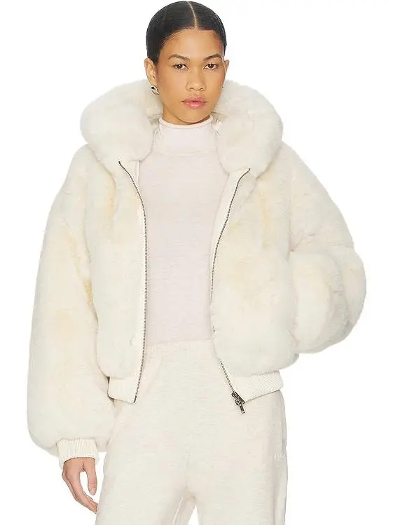 SKIMS Faux Fur Shrunken Zip Up Jacket - Egret
