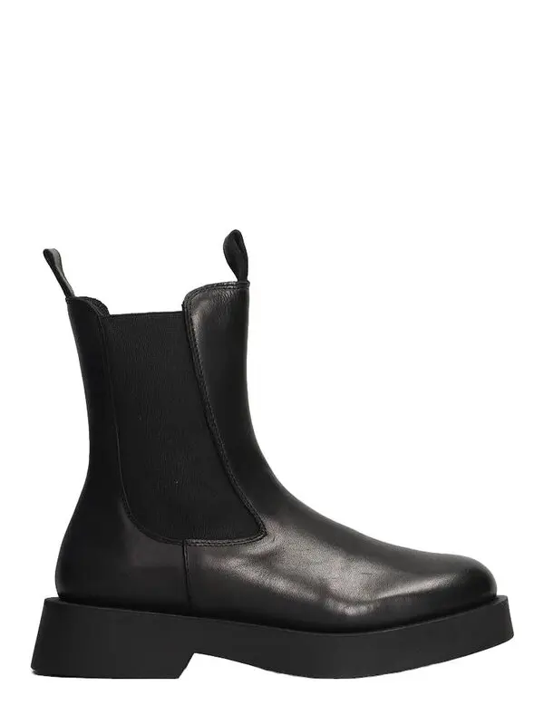 POEVE Asiago Low Heel Ankle Boots - Black