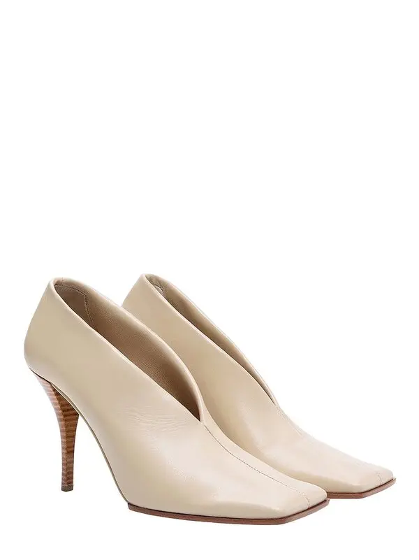 Alaïa Square-toe Pumps - Argile