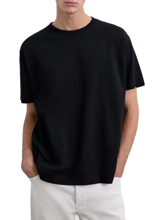 SCALPERS Solid Tee - Black