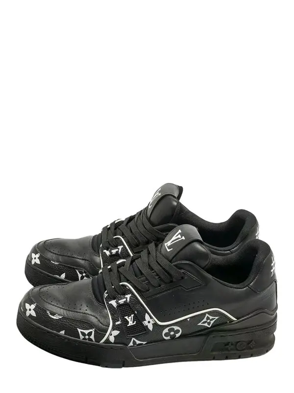 LOUIS VUITTON Leather Trainer Sneakers - Black